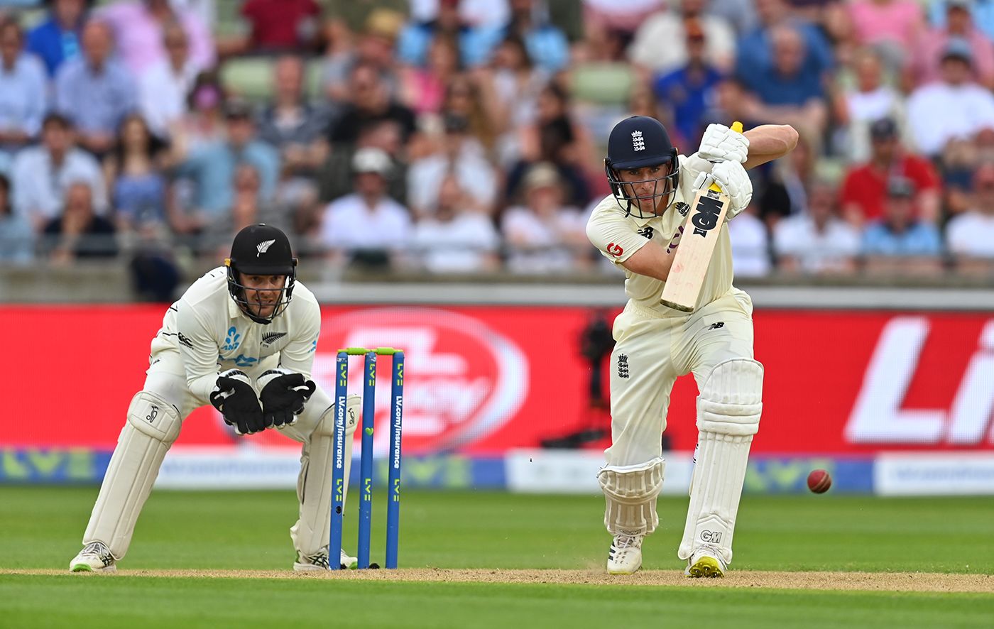 Dan Lawrence drives down the ground | ESPNcricinfo.com