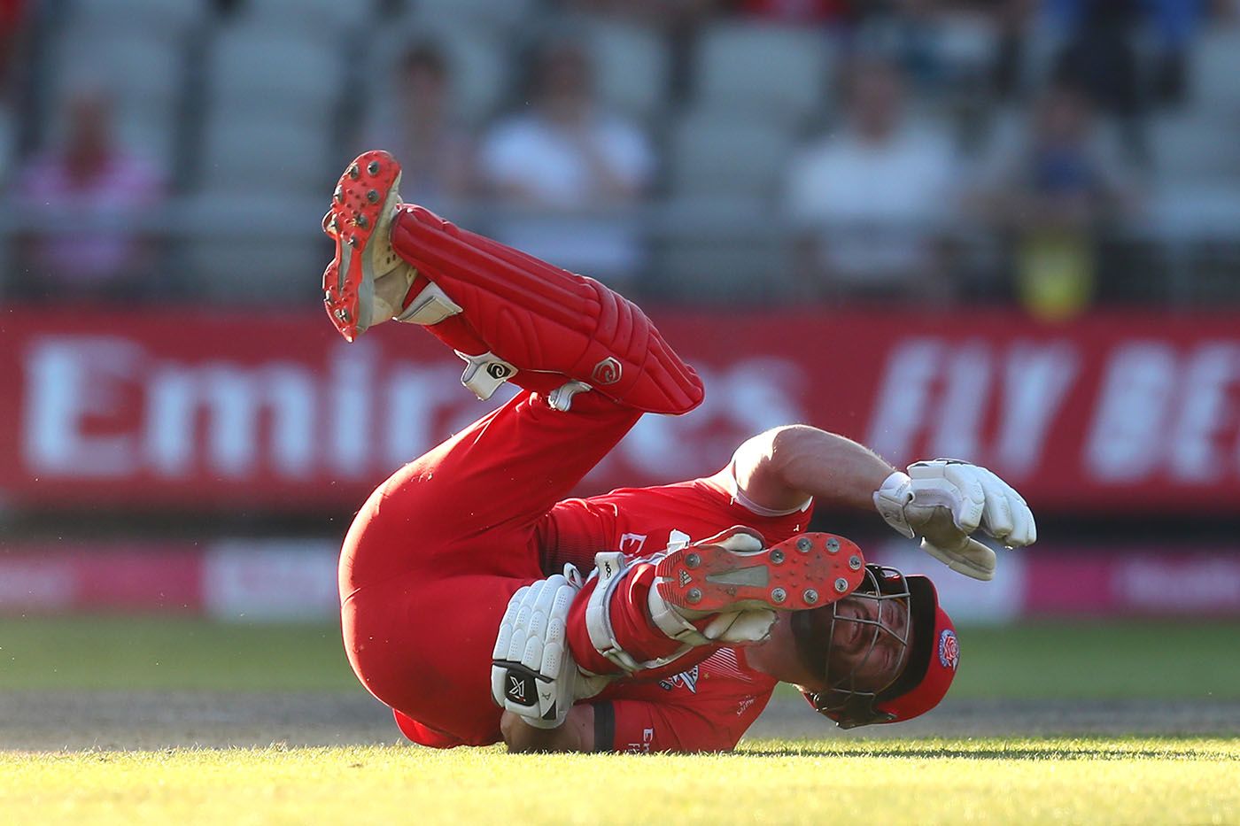 Steven Croft falls to the ground with cramp | ESPNcricinfo.com