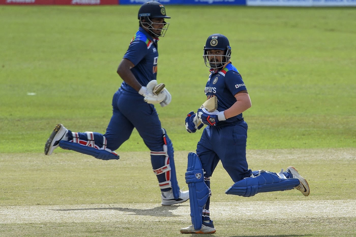 Sanju Samson and Prithvi Shaw during their second-wicket partnership ...