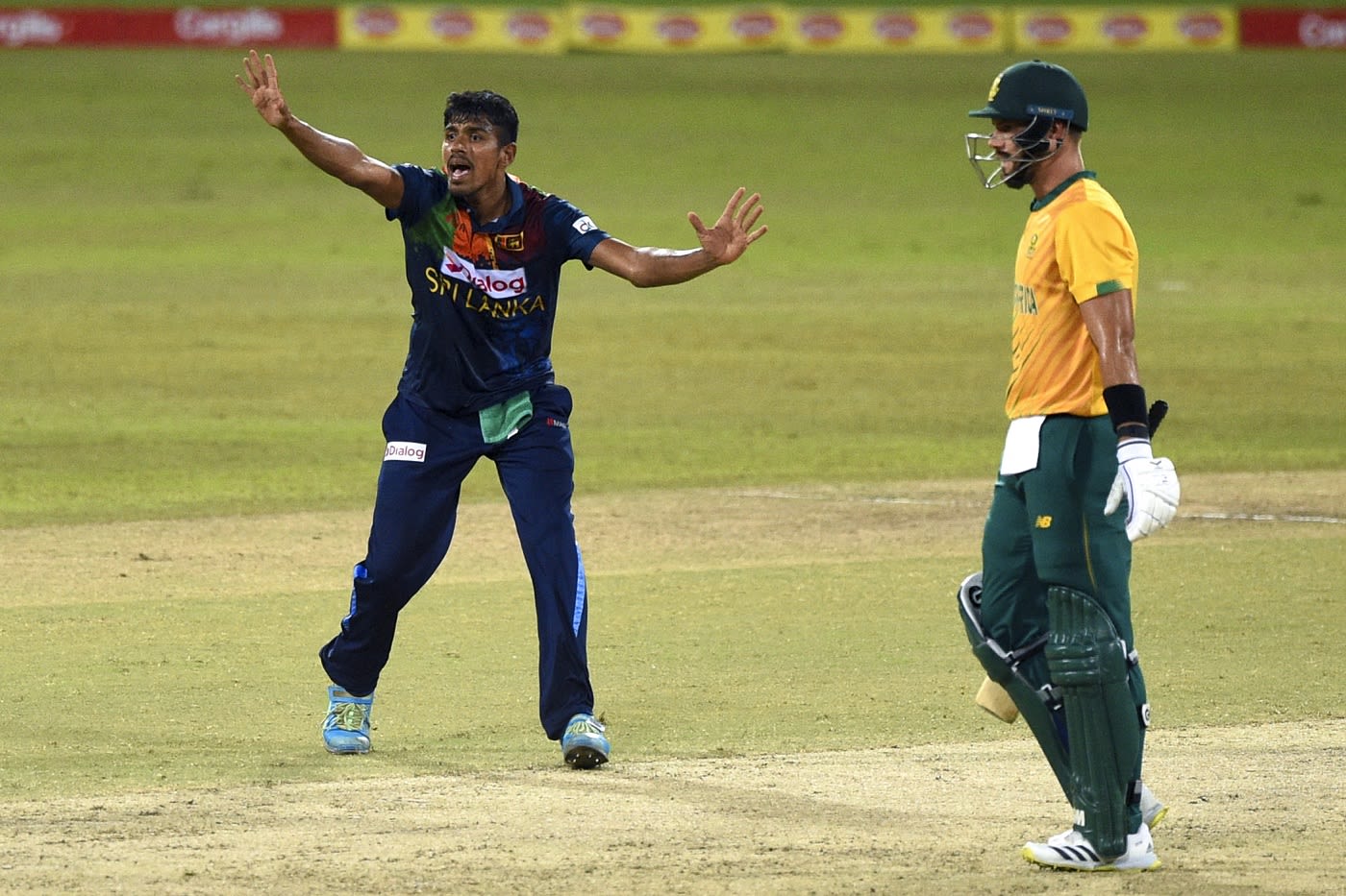 Debutant Maheesh Theekshana appeals for Heinrich Klaasen's wicket as ...