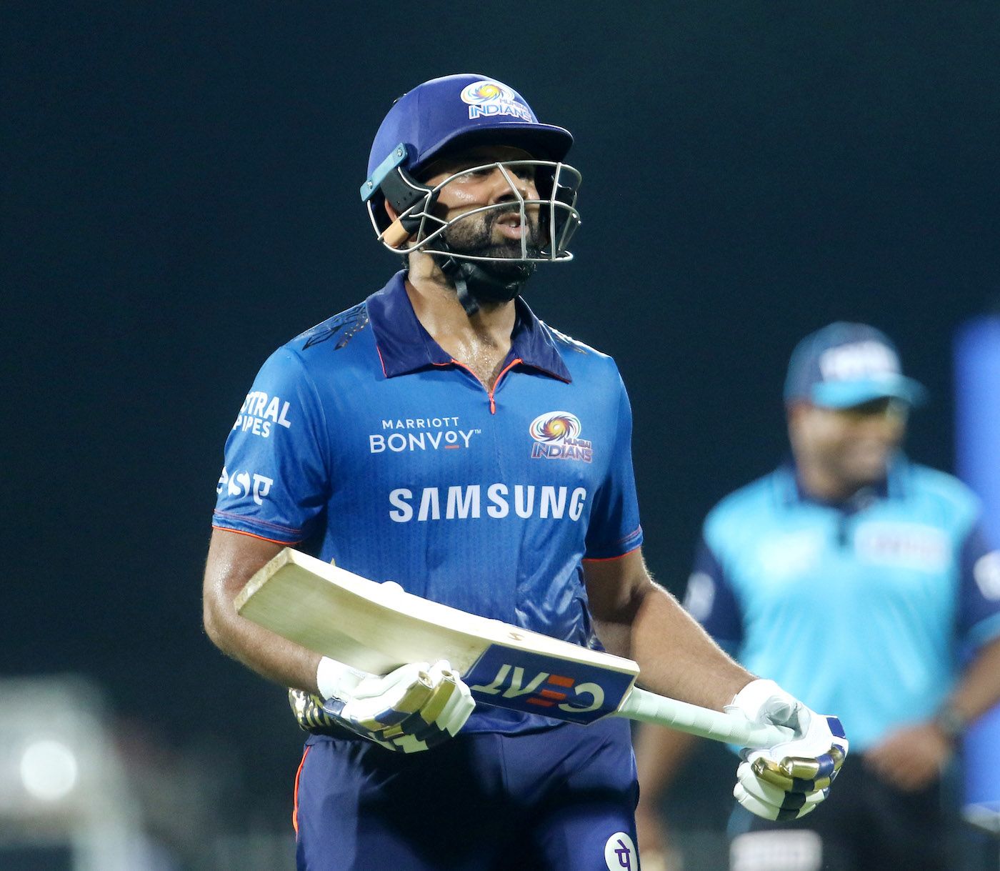 Rohit Sharma walks back | ESPNcricinfo.com