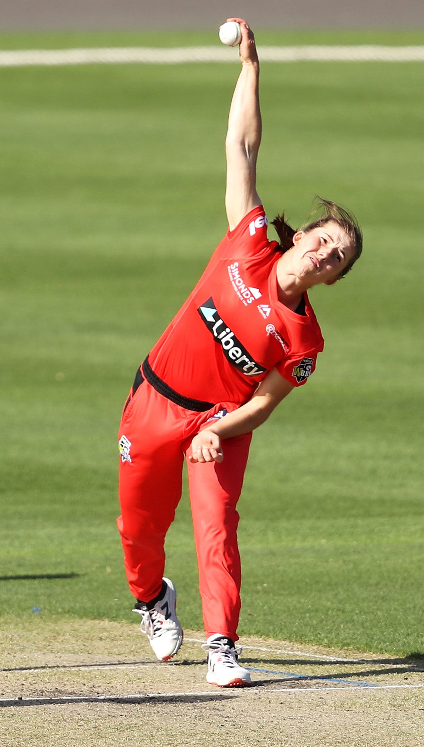 Georgia Wareham delivers the ball | ESPNcricinfo.com