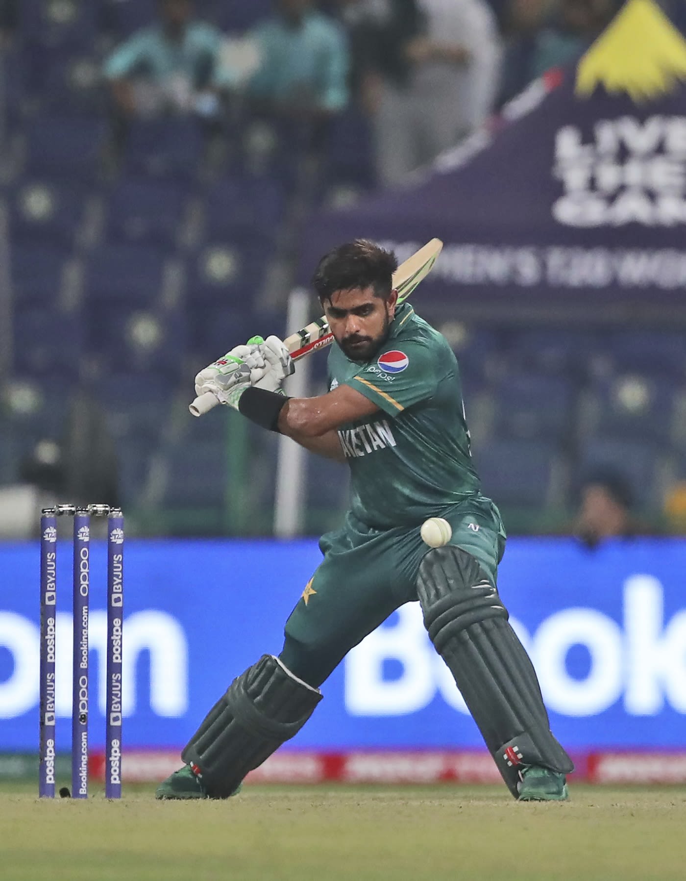 Babar Azam shapes up for a cut | ESPNcricinfo.com