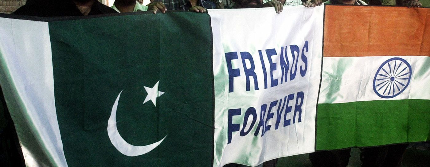 An India-Pakistan friendship flag | ESPNcricinfo.com