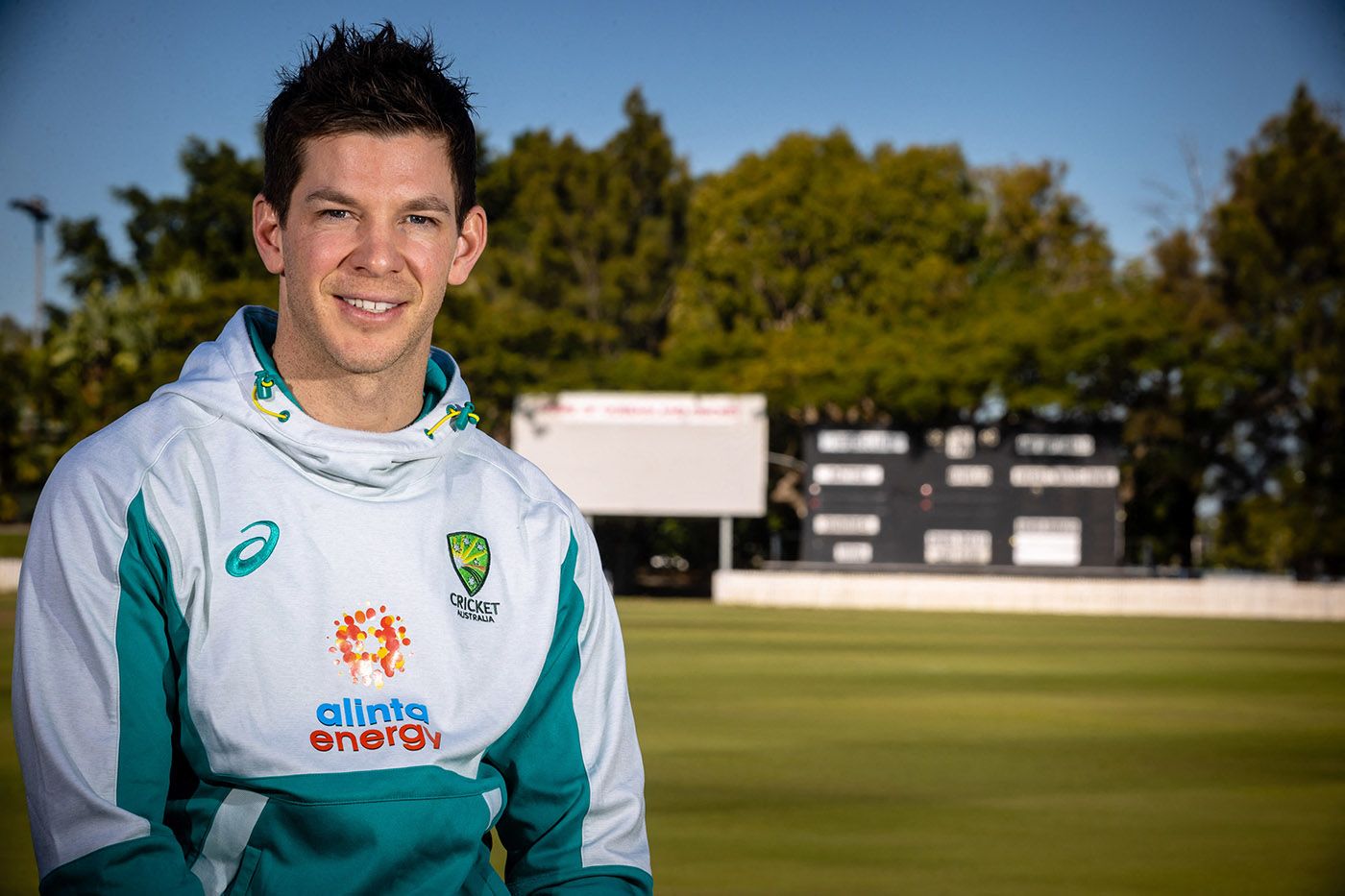 Tim Paine poses for photos after an Ashes press conference ...