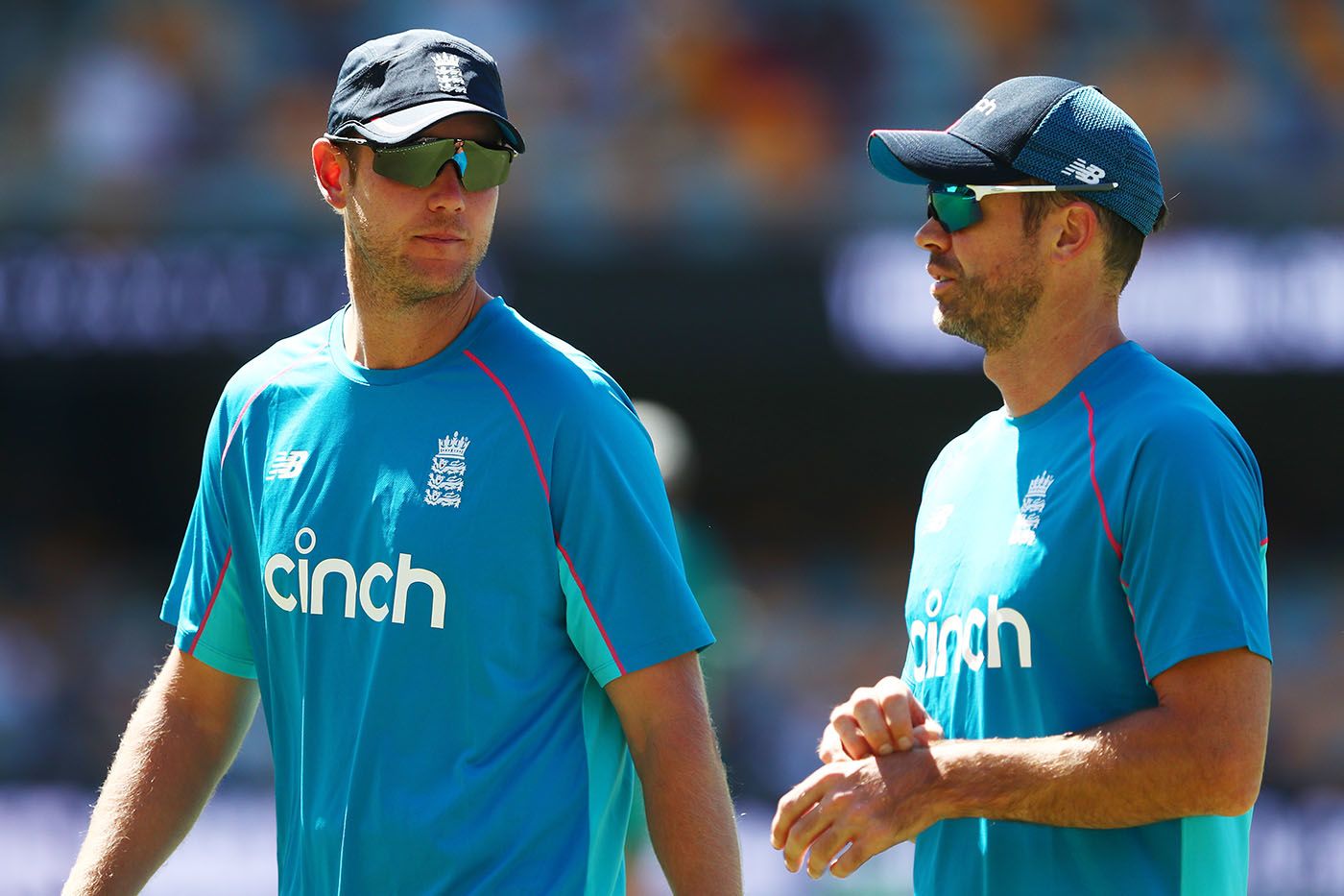 James Anderson and Stuart Broad warm up in Brisbane | ESPNcricinfo.com James Anderson and Stuart Broad warm up in Brisbane | ESPNcricinfo.com