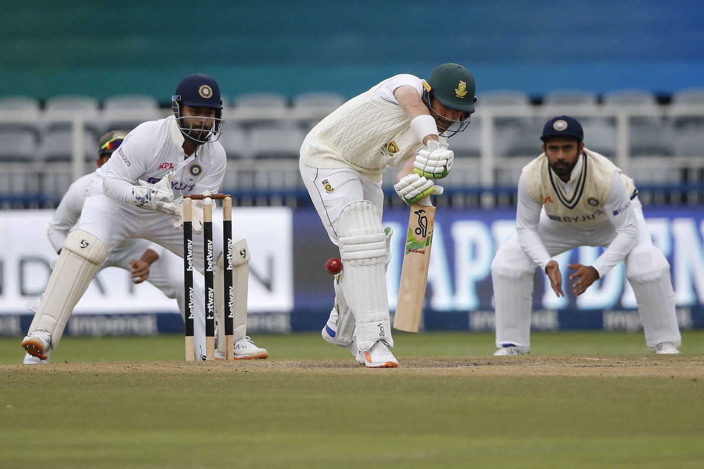 Dean Elgar was all grit and determination | ESPNcricinfo.com