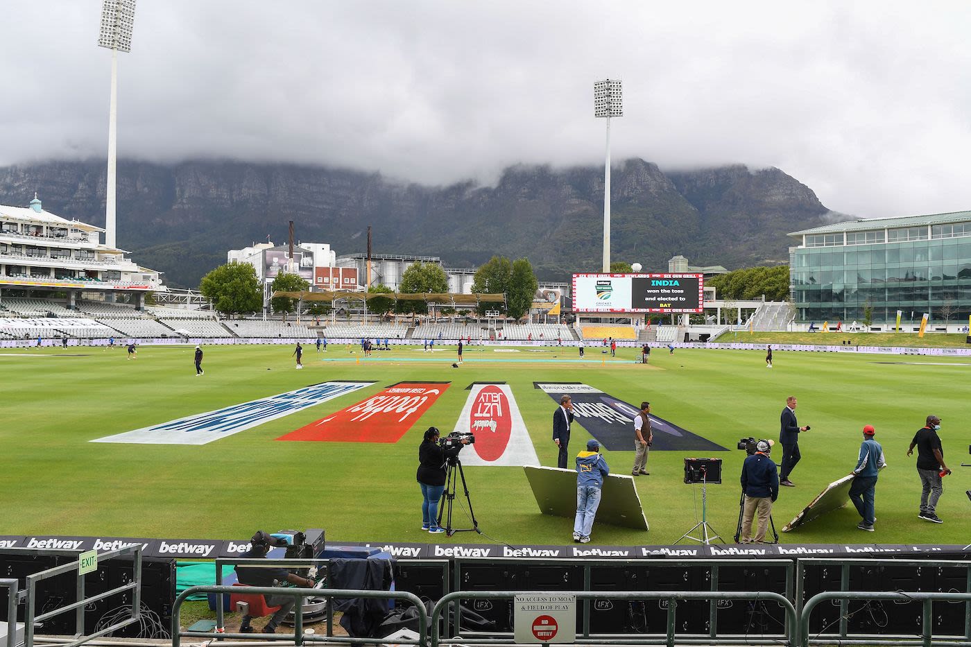 A general view of the Newlands ground before start of play ...