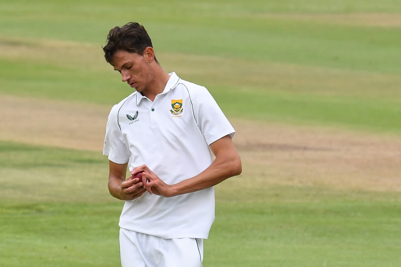 Marco Jansen takes a close look at the ball | ESPNcricinfo.com