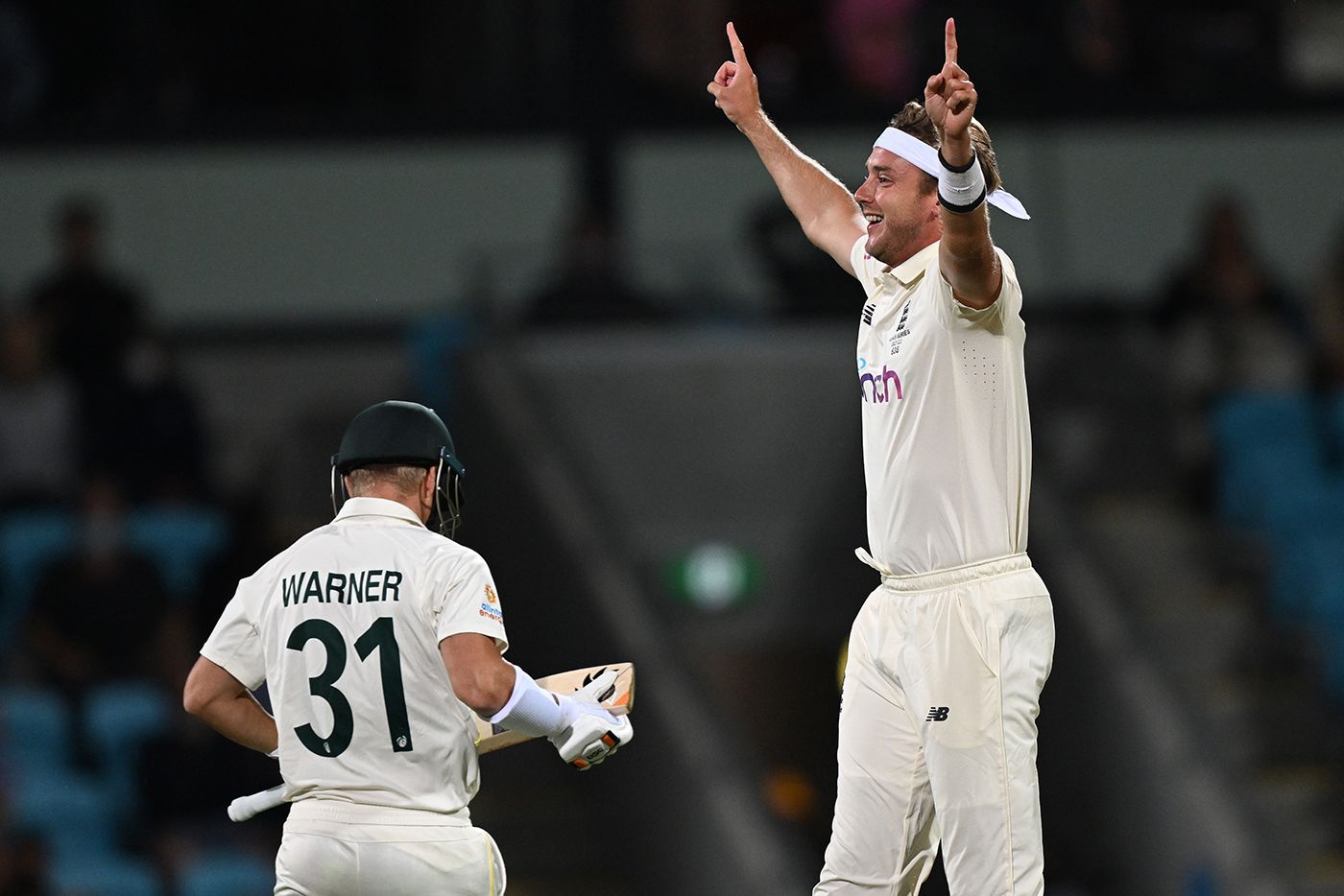 Stuart Broad removed David Warner for a pair | ESPNcricinfo.com