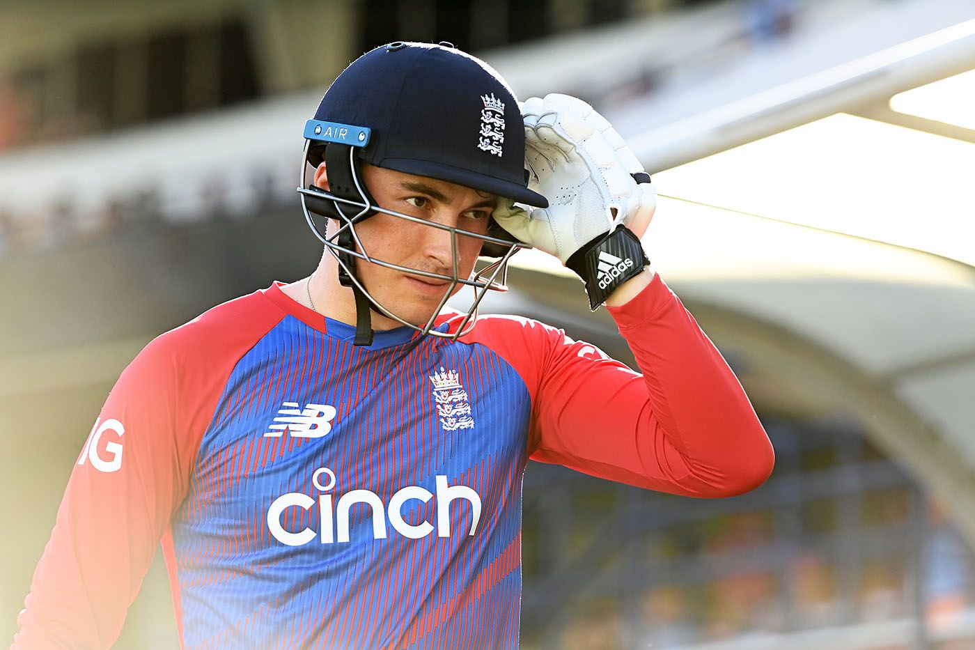 Tom Banton makes his way out to bat | ESPNcricinfo.com