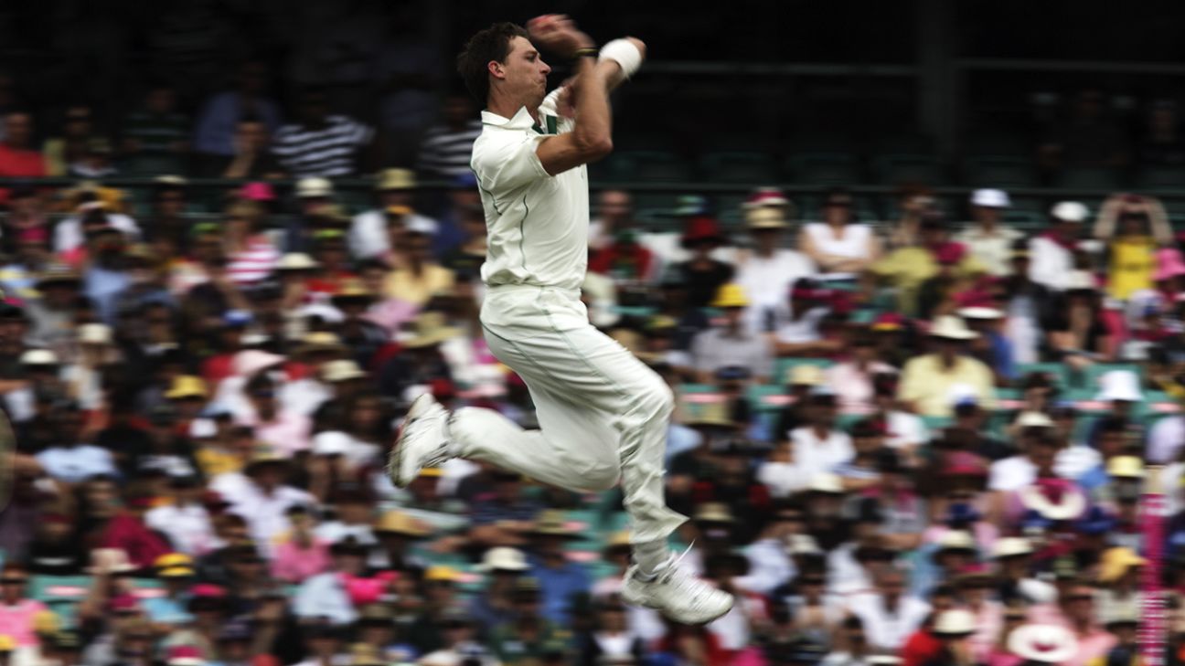 ESPNcricinfo Awards 2008 Test bowling winner - Dale Steyn's 5 for 67 vs ...