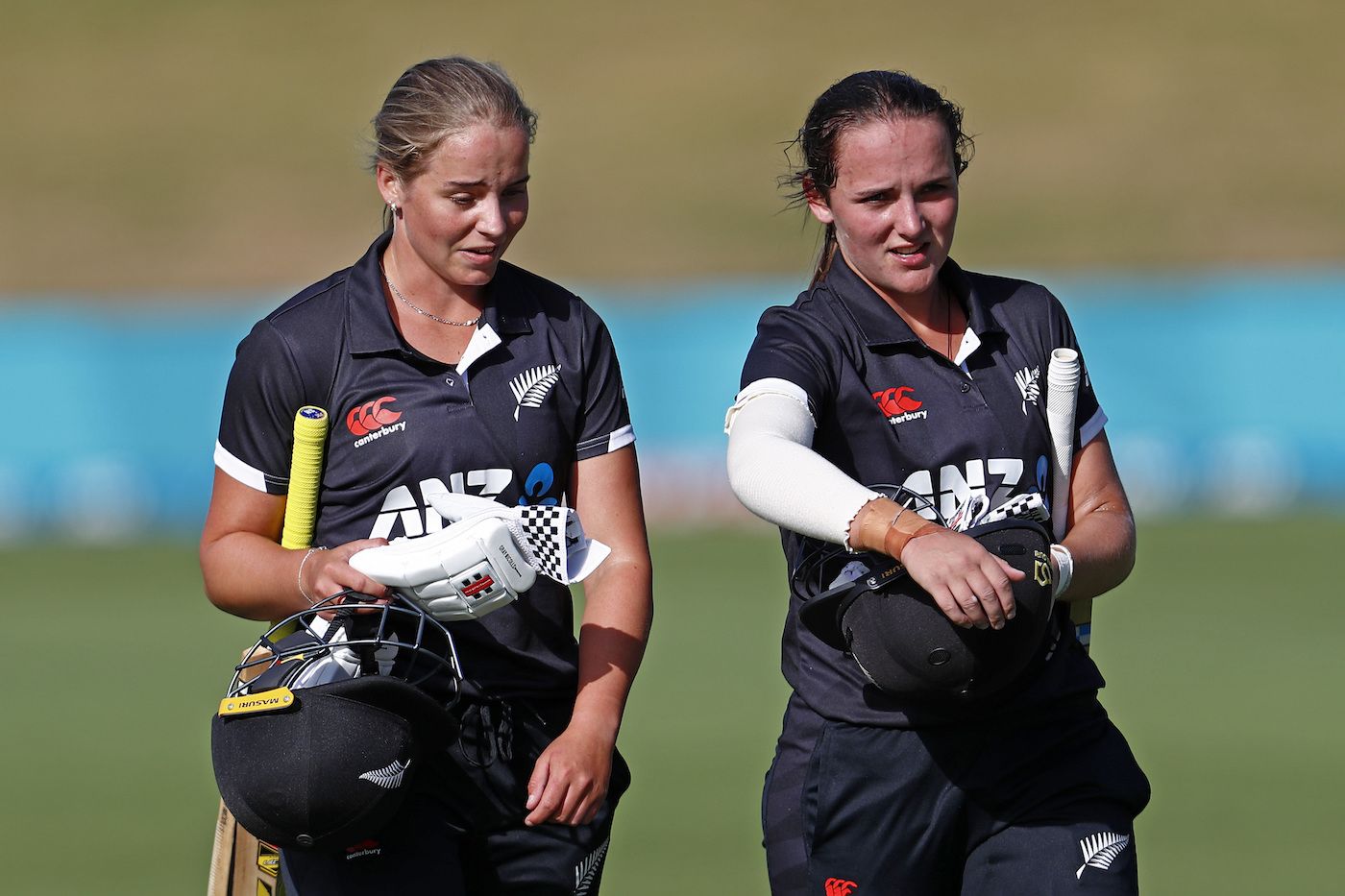 Kerr sisters Jess and Amelia sealed New Zealand's chase | ESPNcricinfo.com