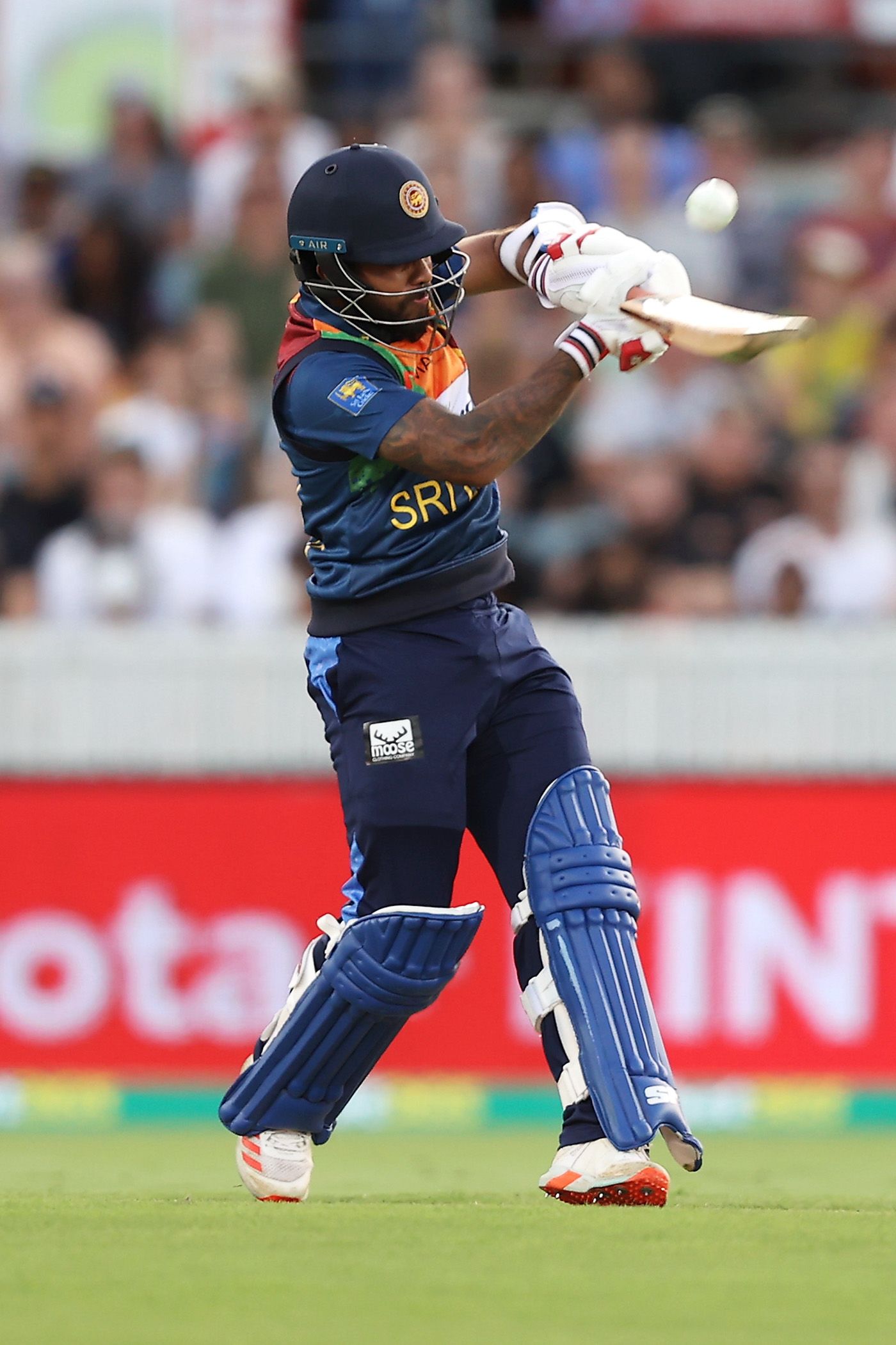 Kusal Mendis attempts a pull | ESPNcricinfo.com