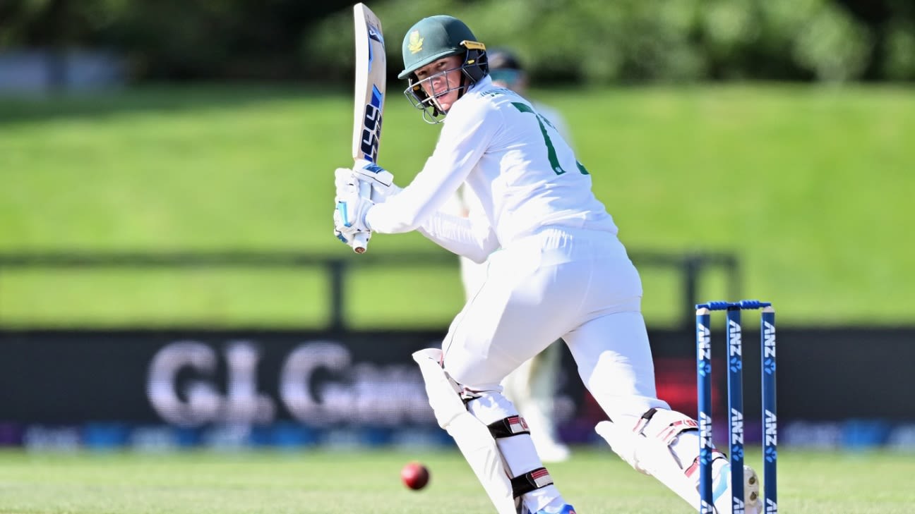 Aus vs SA 2022-23 - WTC Test series - Rassie der Dussen heads to ...