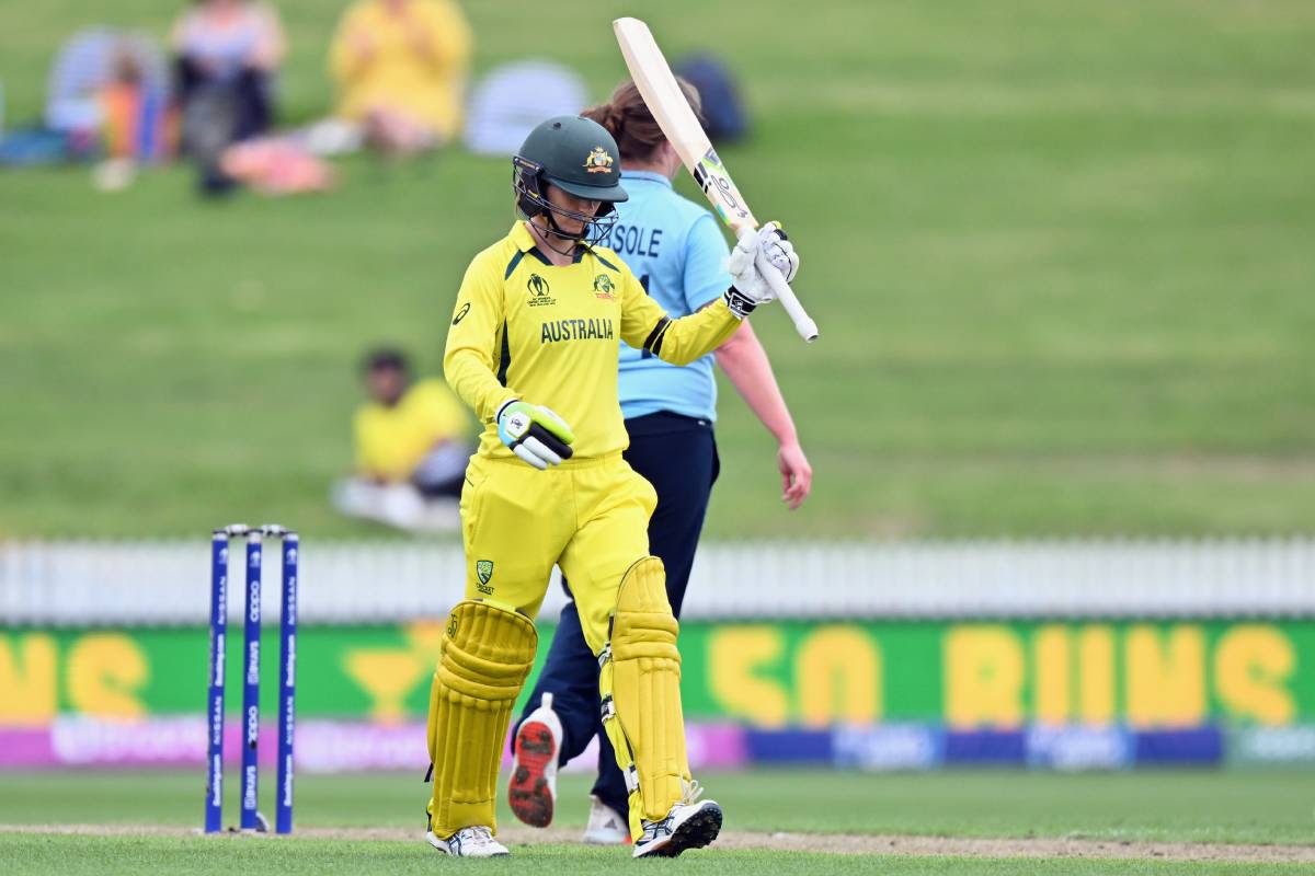 Rachael Haynes celebrates her half-century | ESPNcricinfo.com