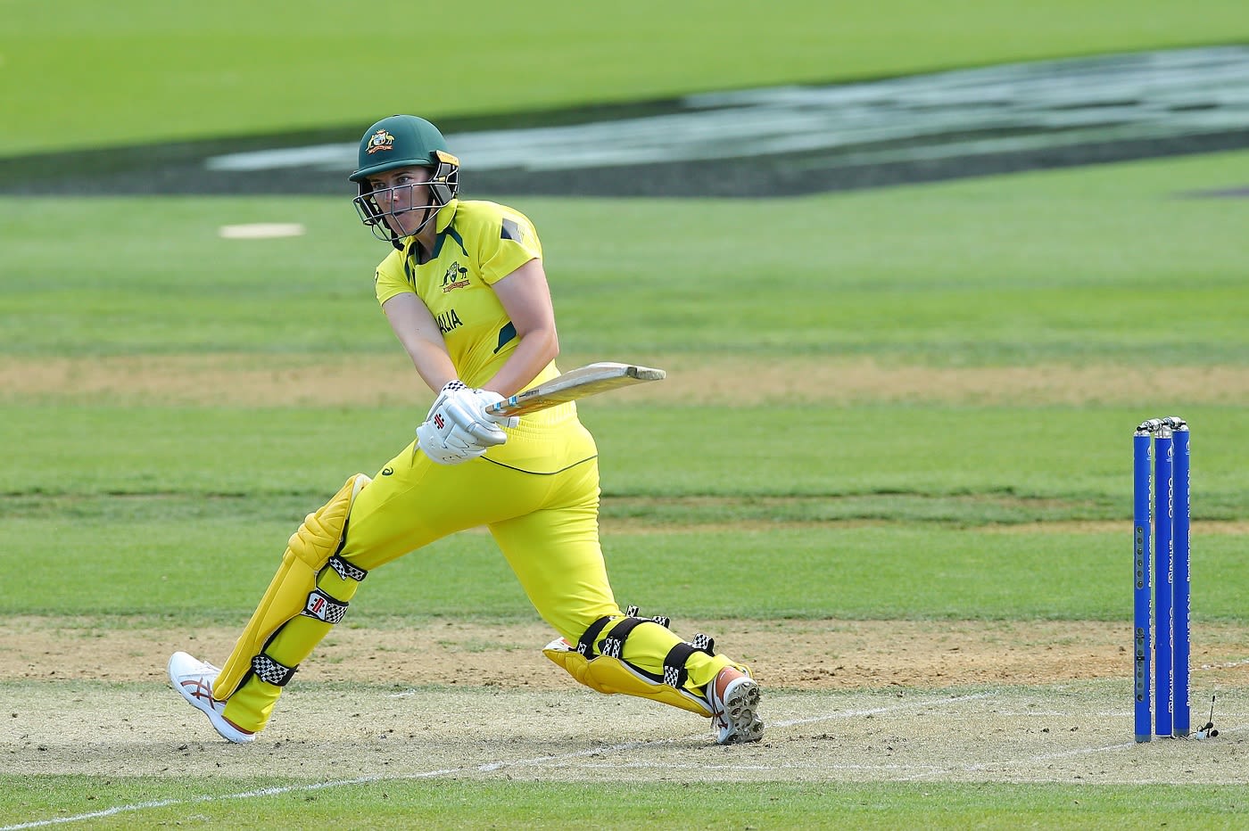 Tahlia McGrath sweeps | ESPNcricinfo.com