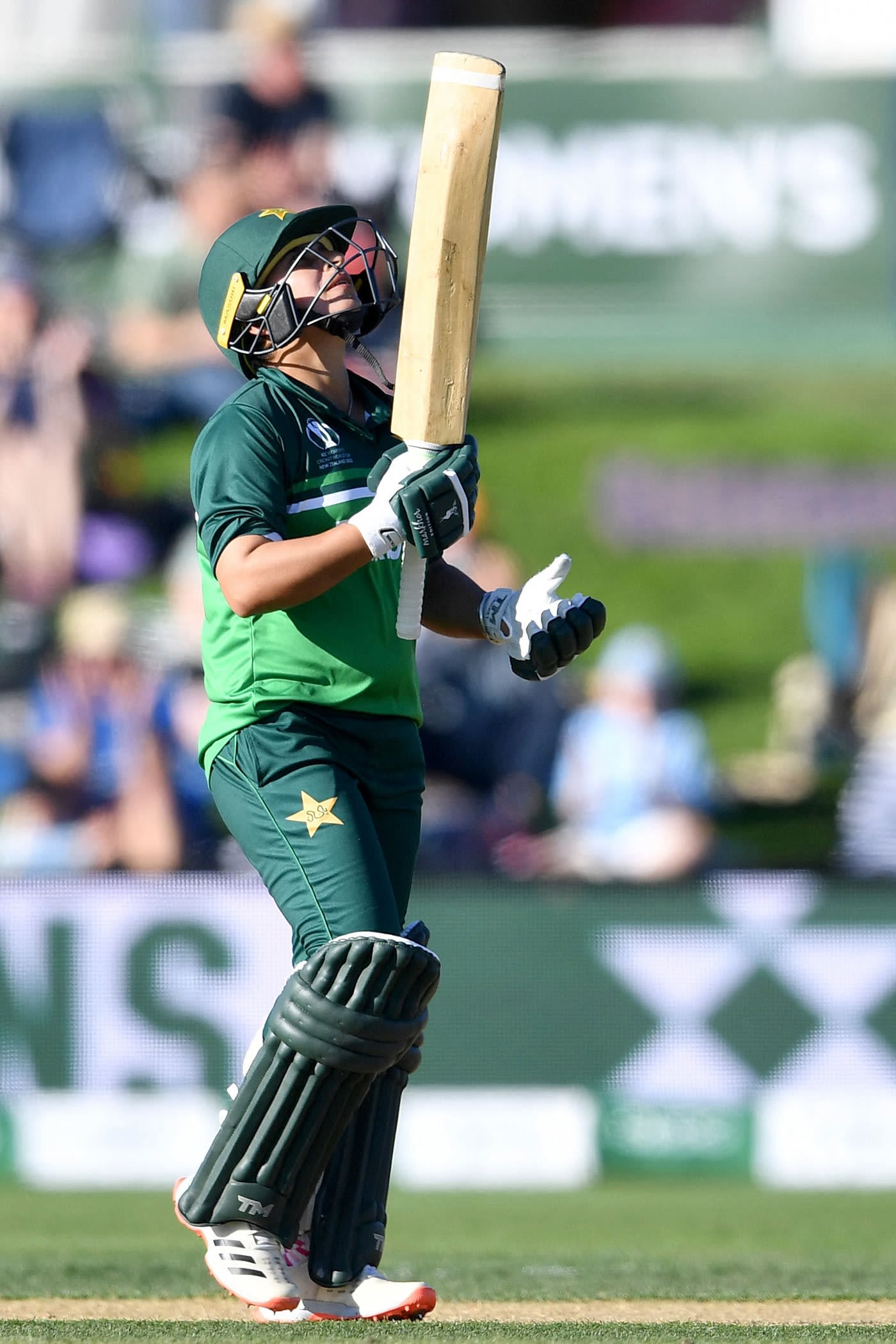 Nida Dar scored her second half-century of the tournament ...