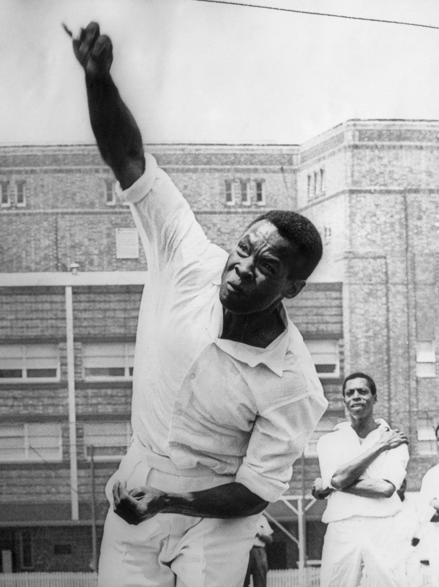David Holford practices his bowling for West Indies' tour to Australia ...