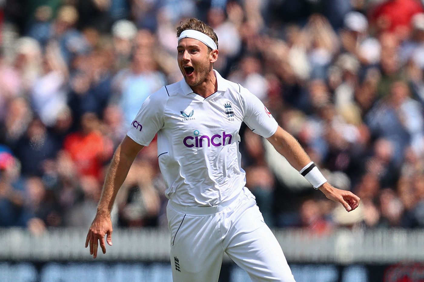 Stuart Broad took two wickets in three balls | ESPNcricinfo.com