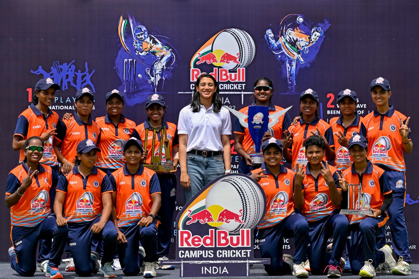 Red Bull Campus Cricket 2022: Smriti Mandhana with the triumphant ...