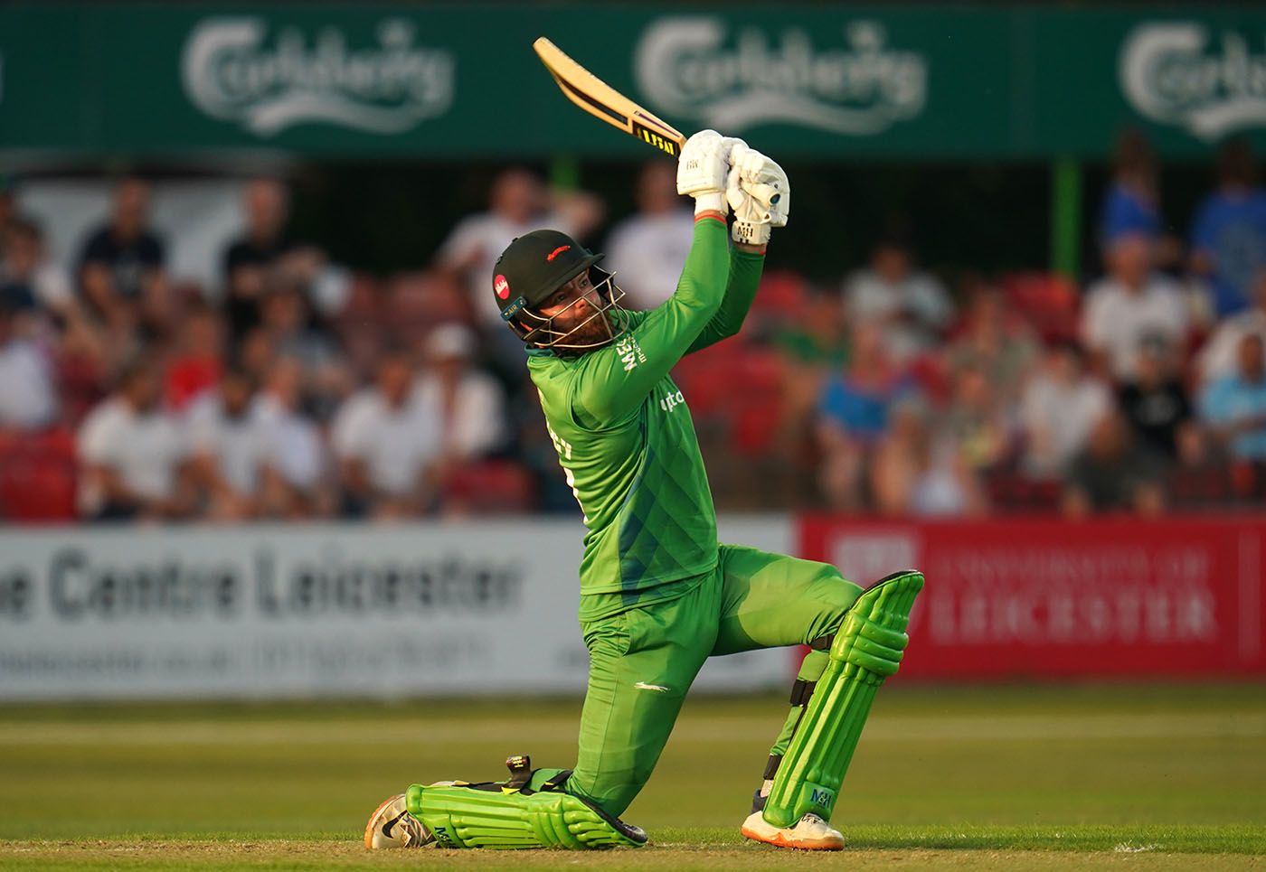 Arron Lilley goes down the ground | ESPNcricinfo.com