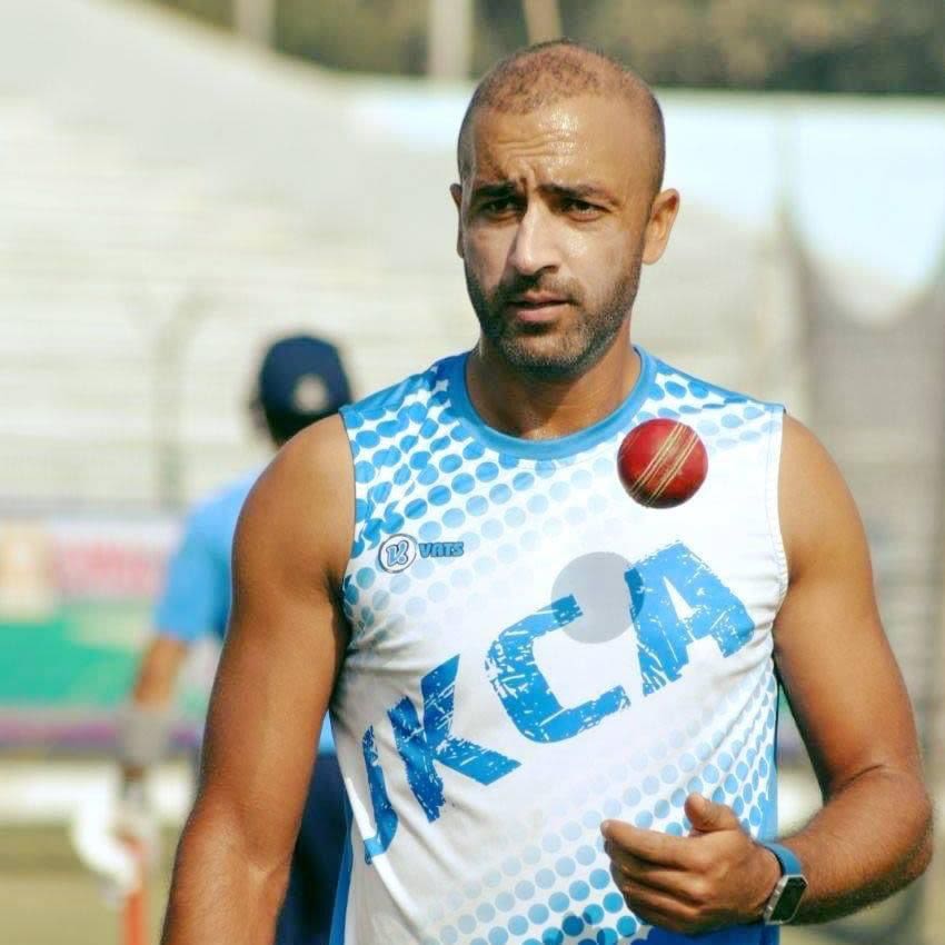 Former J&K captain Samiullah Beigh at practice | ESPNcricinfo.com Former J&K captain Samiullah Beigh at practice | ESPNcricinfo.com