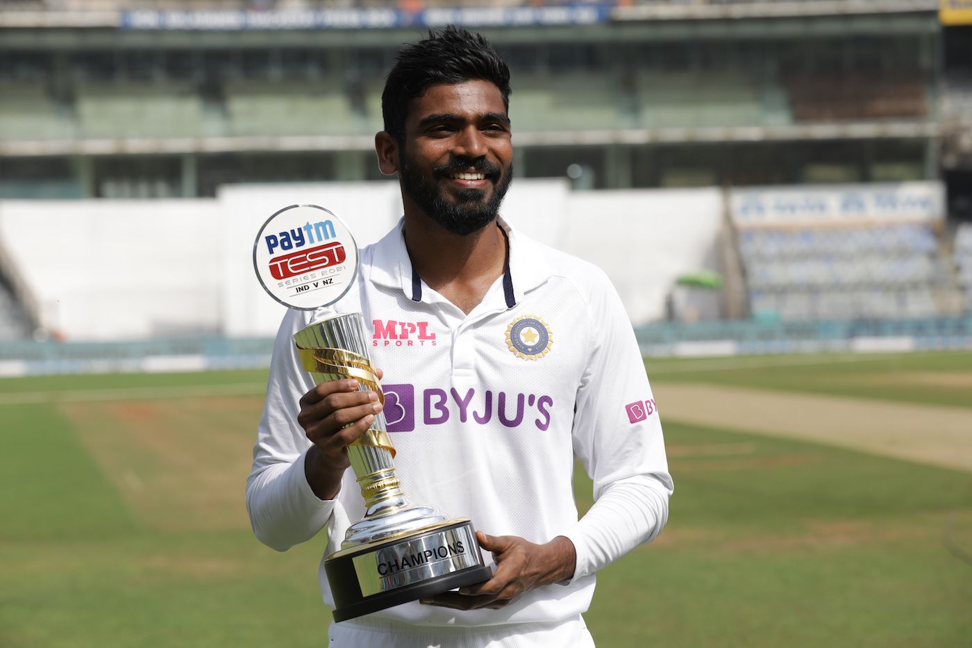 KS Bharat poses with the series trophy | ESPNcricinfo.com
