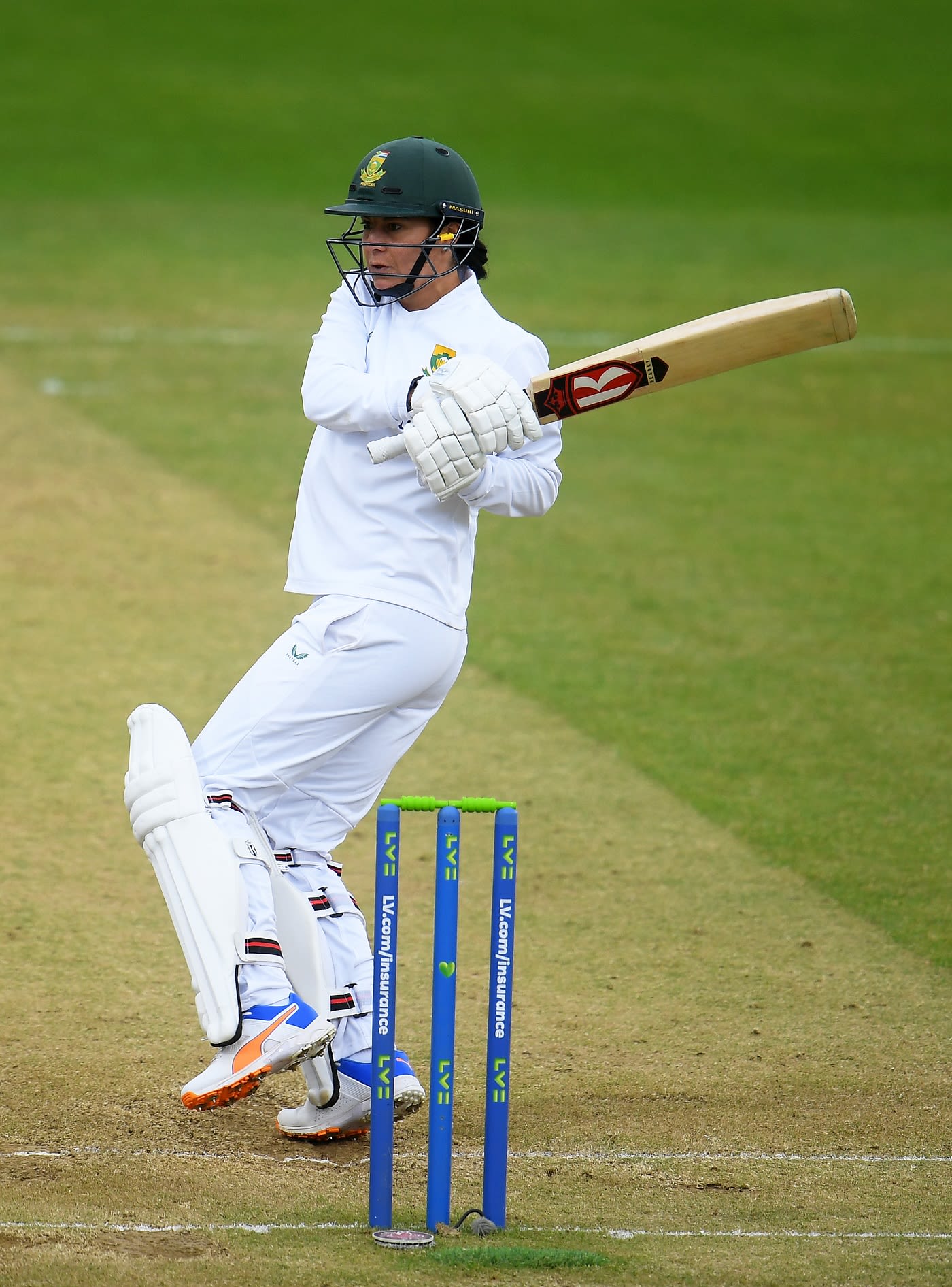 Marizanne Kapp plays the pull during her unbeaten 43 | ESPNcricinfo.com