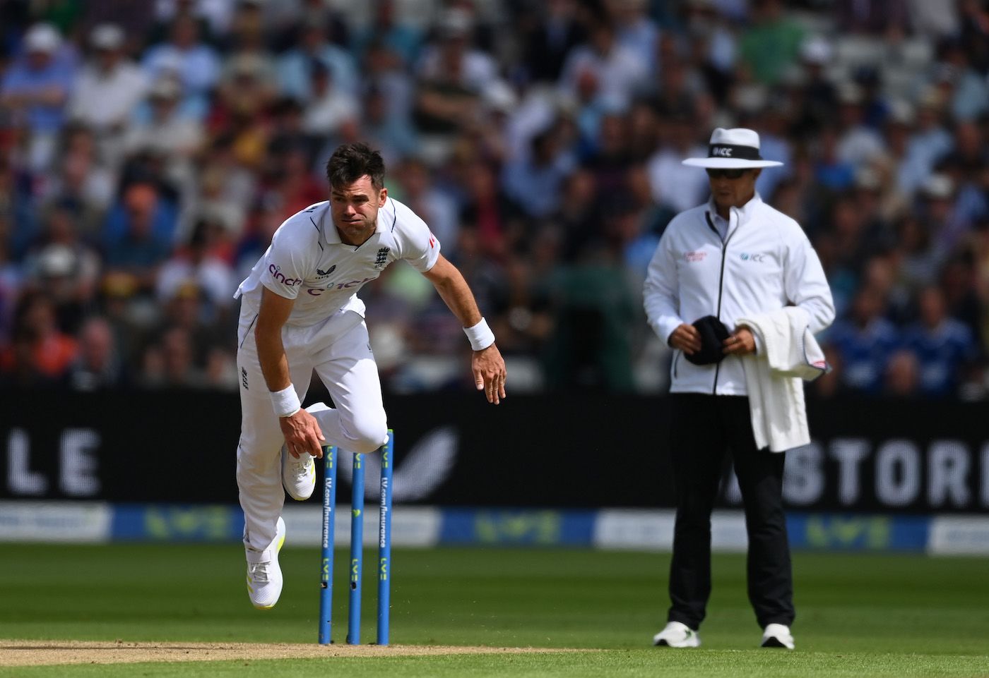 James Anderson started off for England, as usual, and troubled the ...