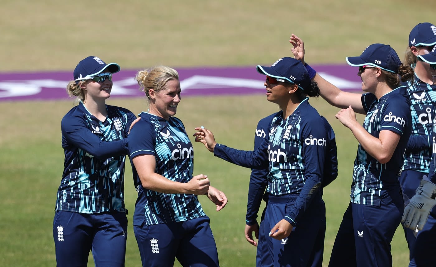 Katherine Brunt celebrates dismissing Andrie Steyn | ESPNcricinfo.com