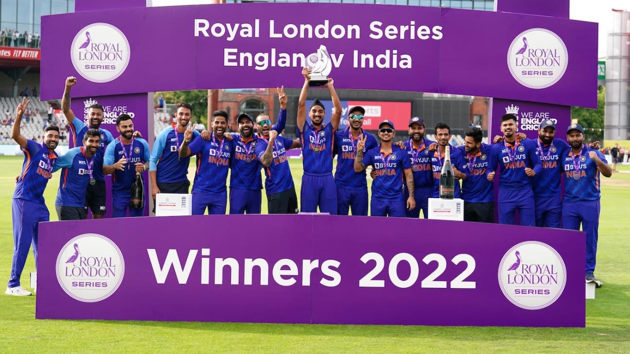 The Buzz - Team India say 'hey' | ESPNcricinfo