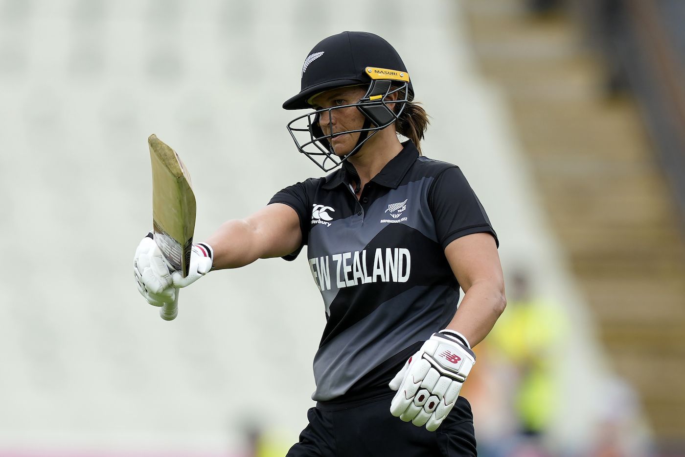 Suzie Bates brought up a 44-ball half-century | ESPNcricinfo.com