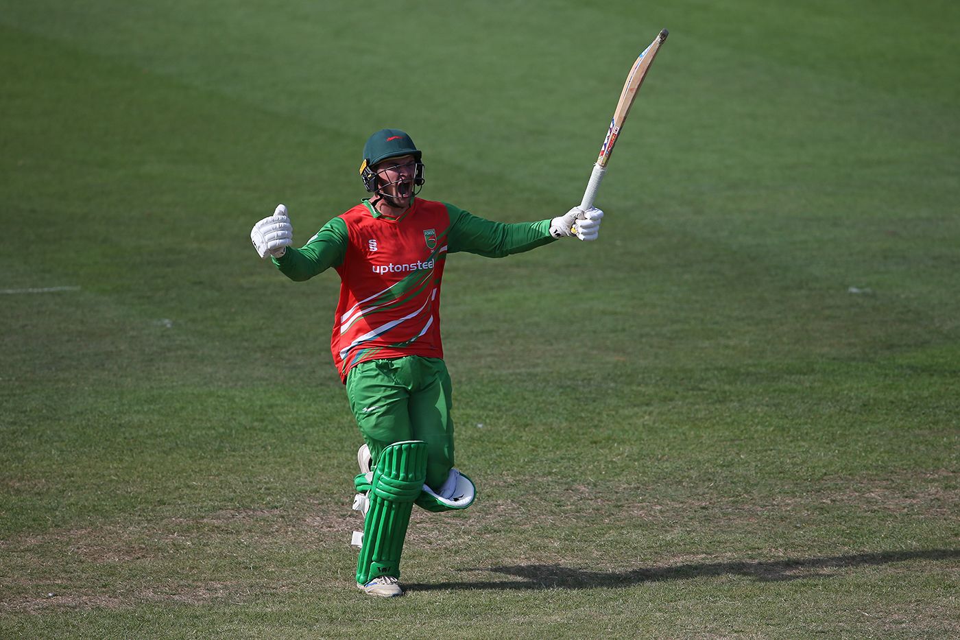 Nick Welch celebrates reaching his hundred | ESPNcricinfo.com