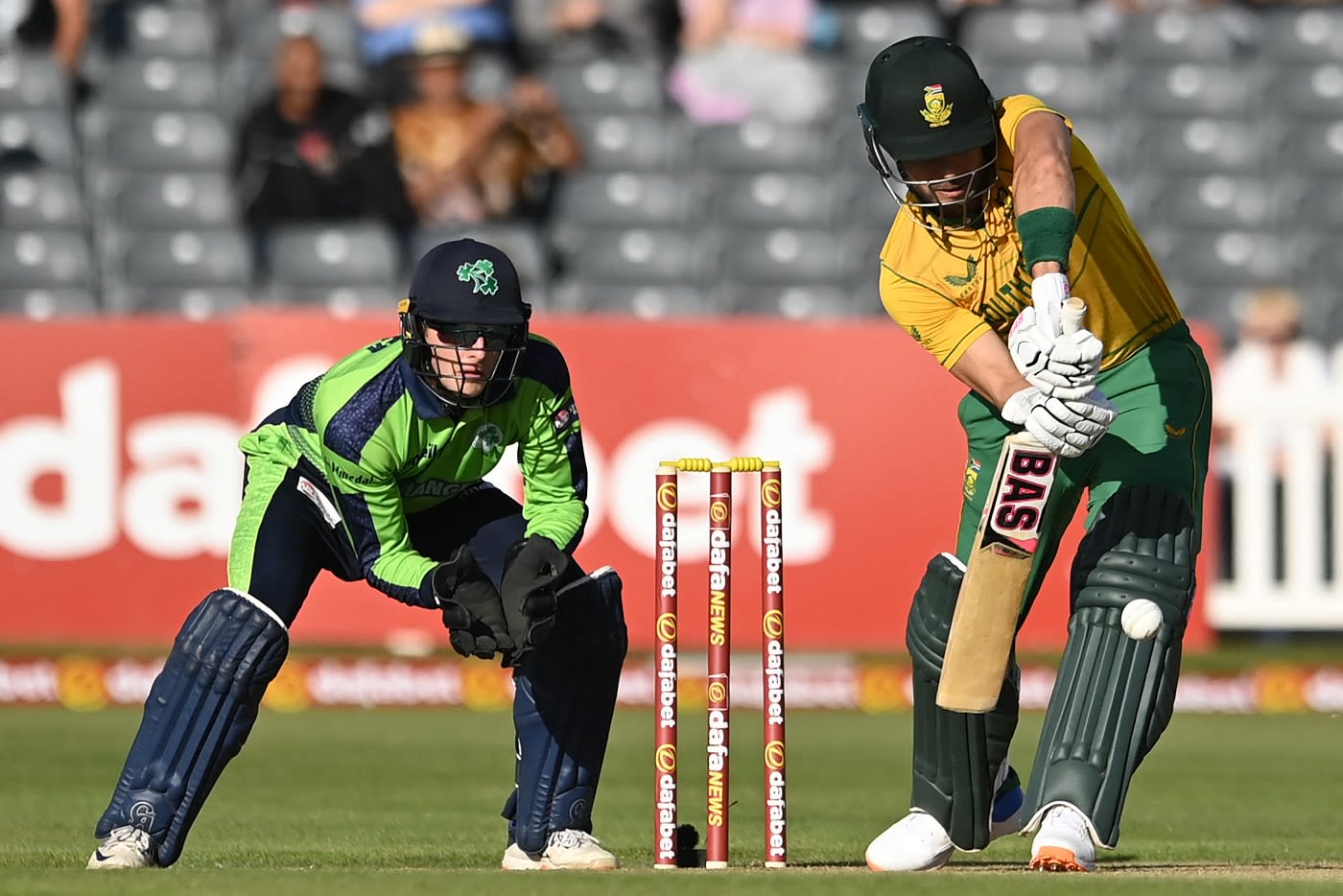 Reeza Hendricks pushes one towards mid-on | ESPNcricinfo.com