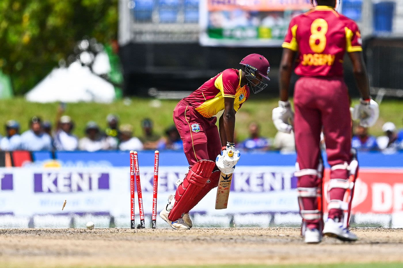 Dominic Drakes loses his stumps | ESPNcricinfo.com