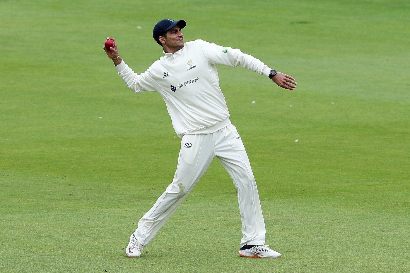Shubman Gill throws the ball in from the field | ESPNcricinfo.com