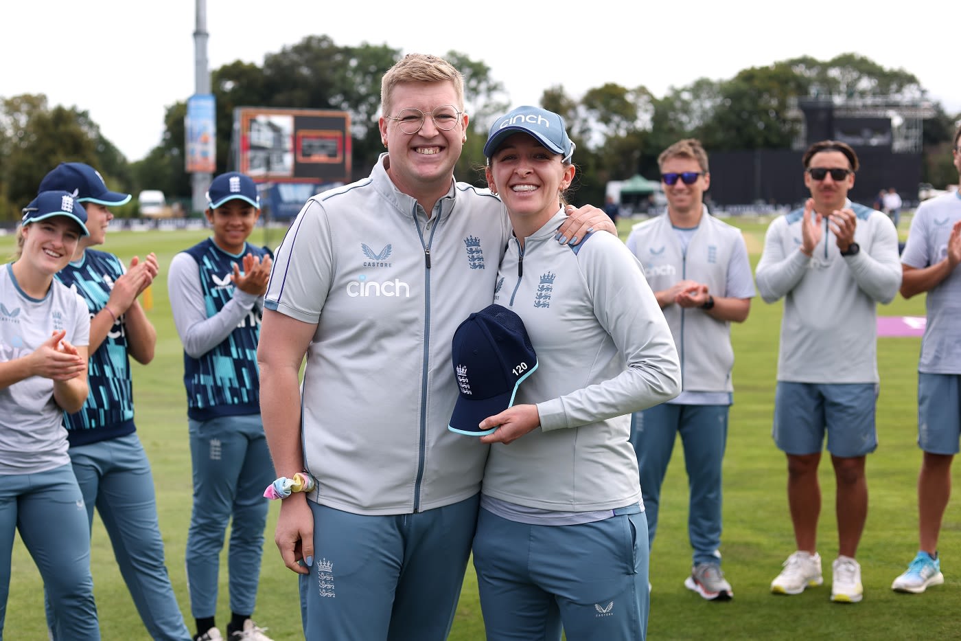 Media manager Hen Cowan presents Kate Cross her 50th ODI cap ...