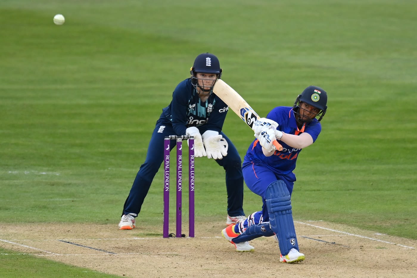 Deepti Sharma wallops one over midwicket | ESPNcricinfo.com