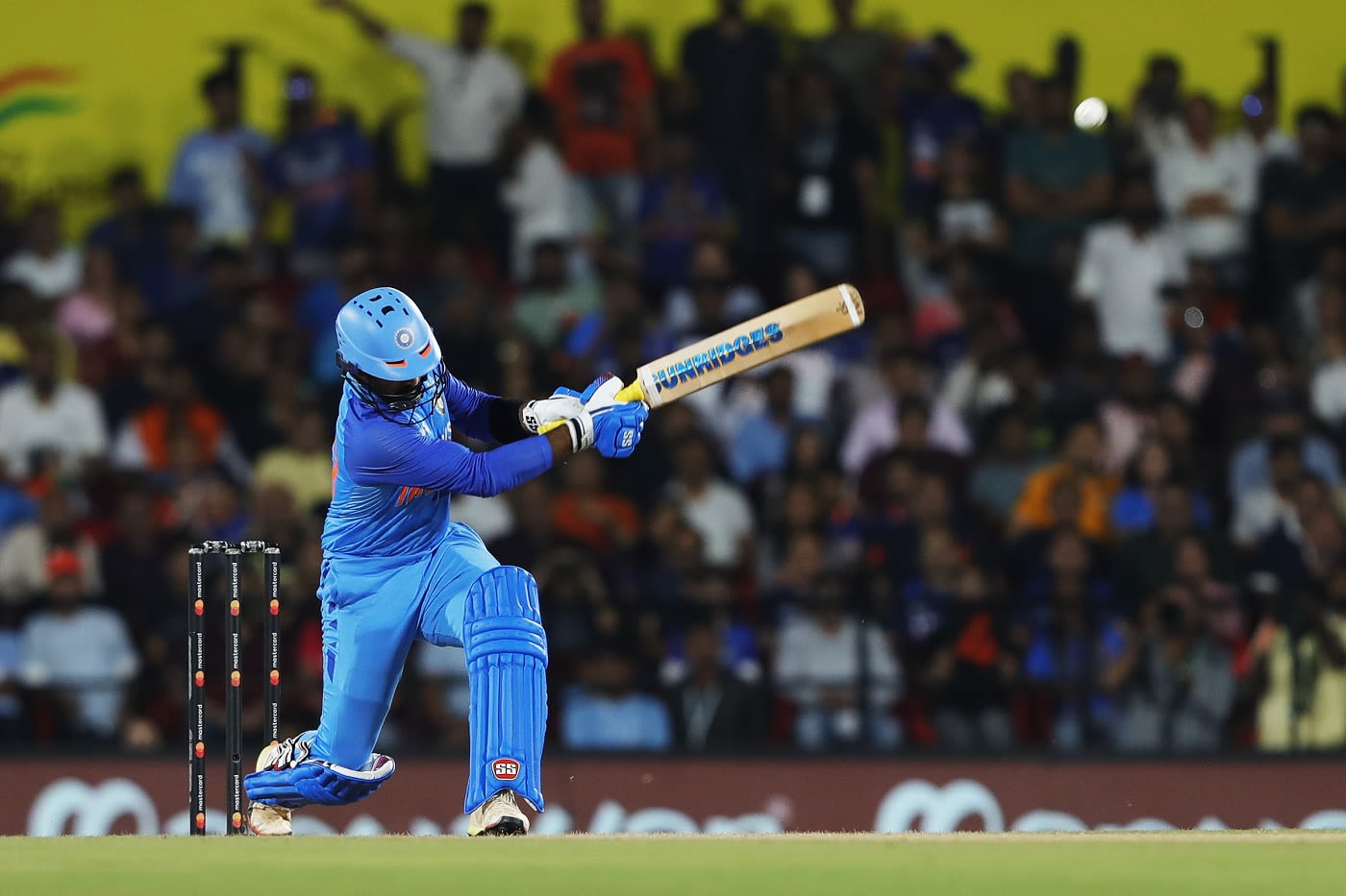 Dinesh Karthik added the finishing touches, including a first-ball six ...