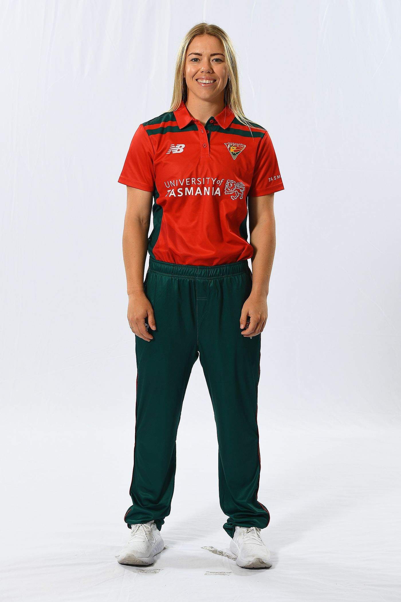 Naomi Stalenberg, player portrait | ESPNcricinfo.com