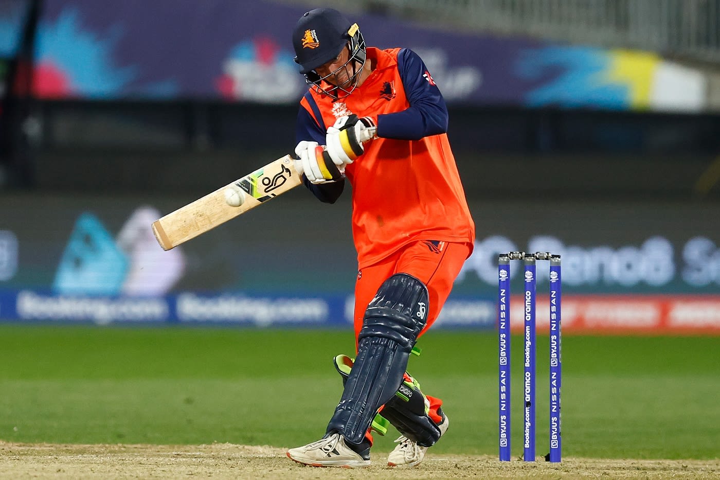 Scott Edwards played a crucial hand in a tight chase | ESPNcricinfo.com