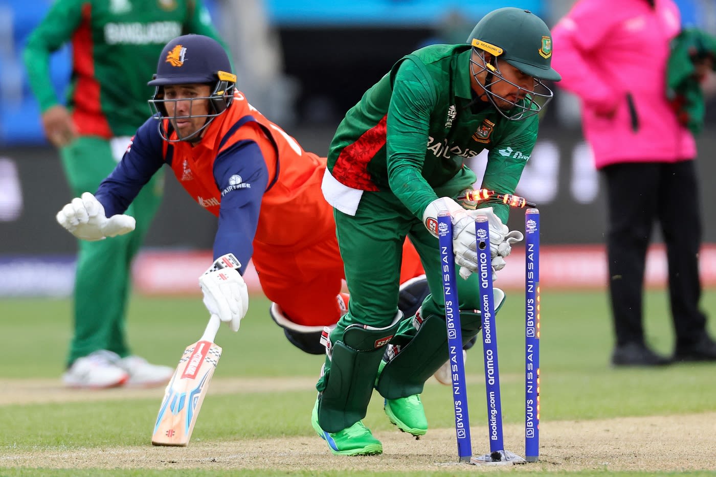 Tom Cooper was run out without facing a ball after Nurul Hasan broke ...