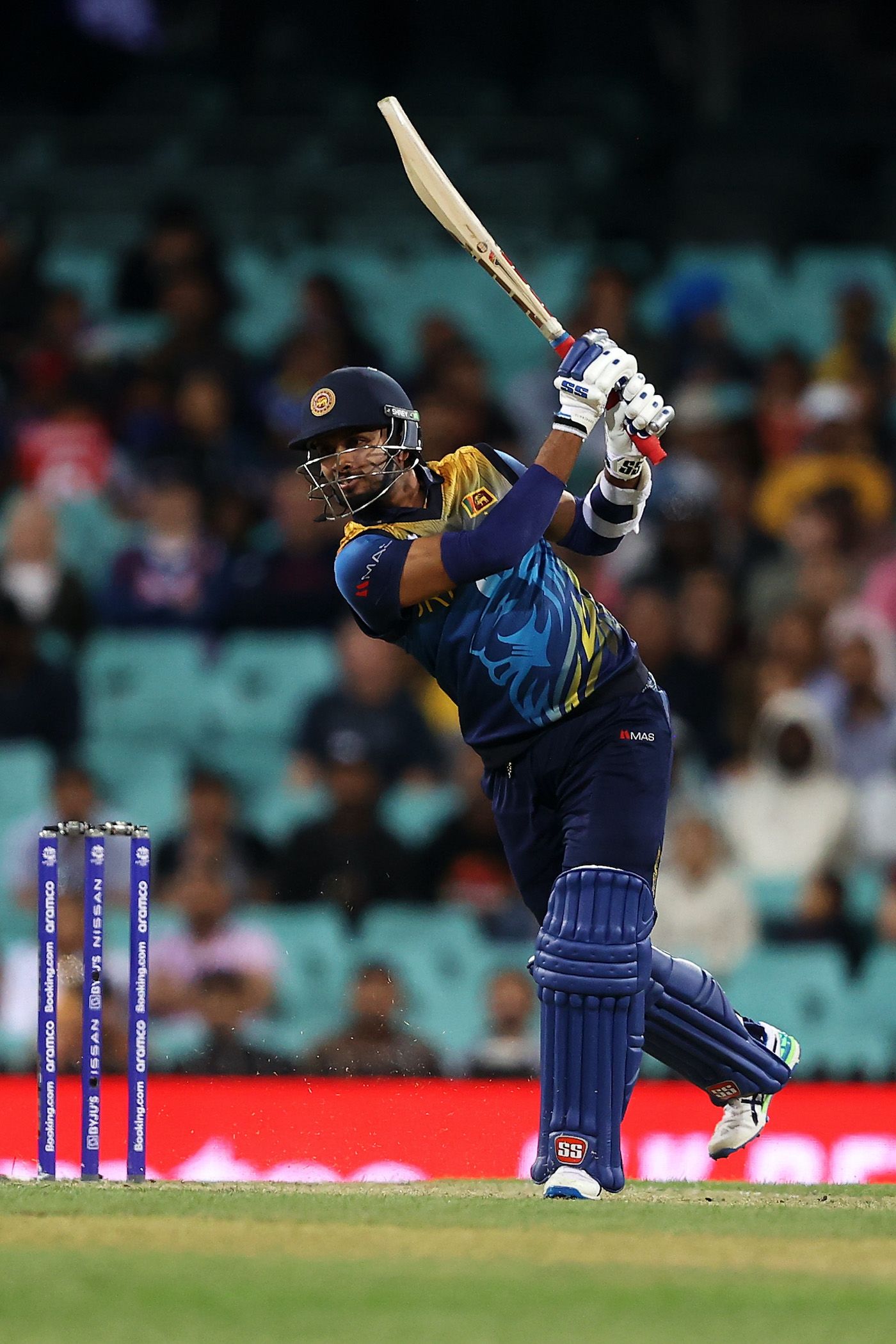 Dasun Shanaka showed resistance despite Sri Lanka's collapse ...