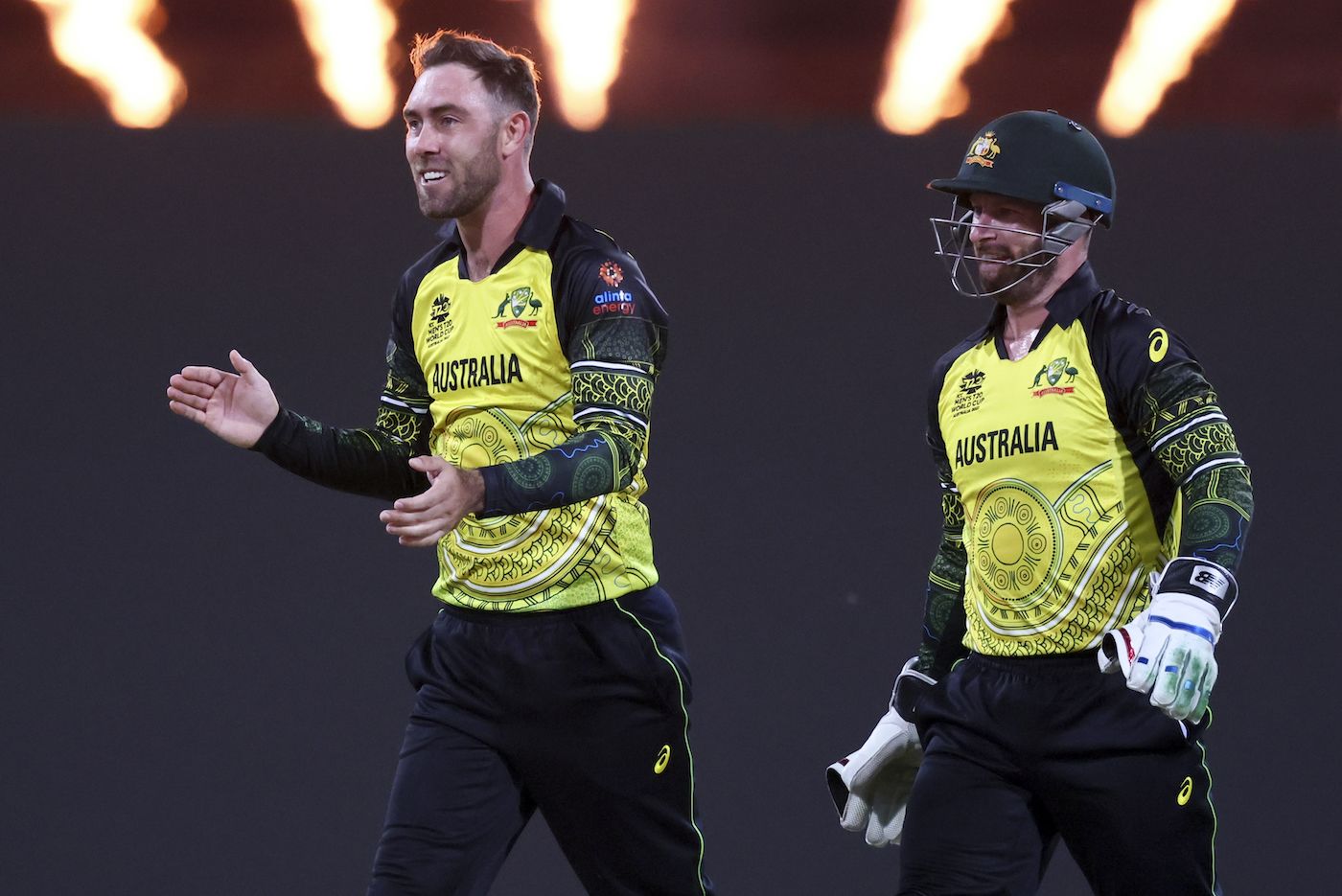 Glenn Maxwell celebrates with Matthew Wade | ESPNcricinfo.com Glenn Maxwell celebrates with Matthew Wade | ESPNcricinfo.com