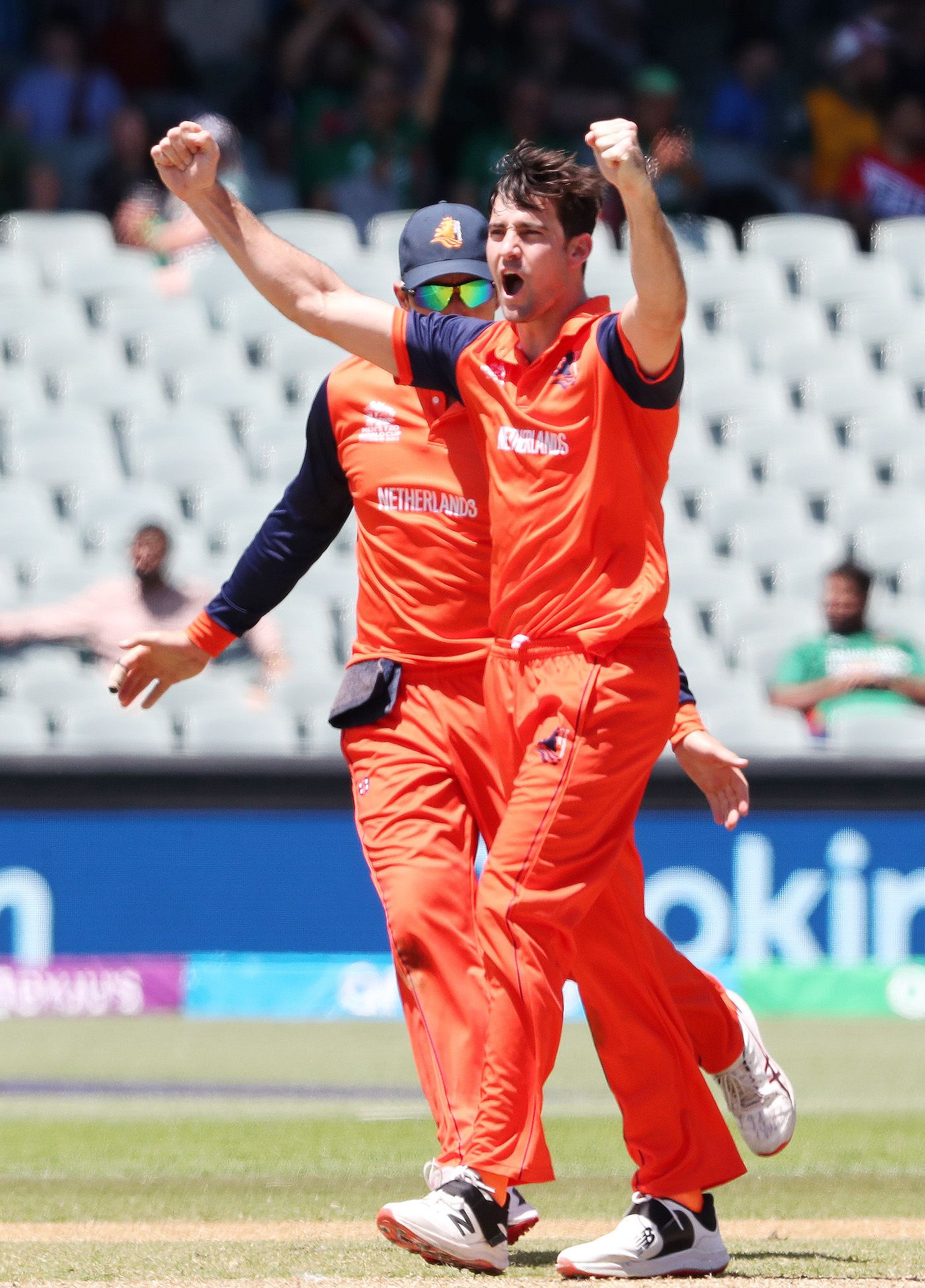 Brandon Glover sent back David Miller and Wayne Parnell in the same ...