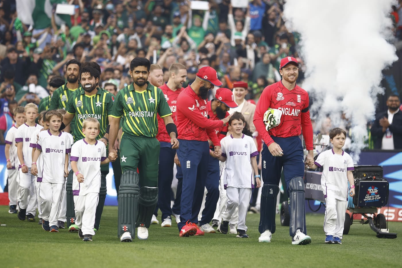 Babar Azam and Jos Buttler lead their teams out for the national ... Babar Azam and Jos Buttler lead their teams out for the national ...