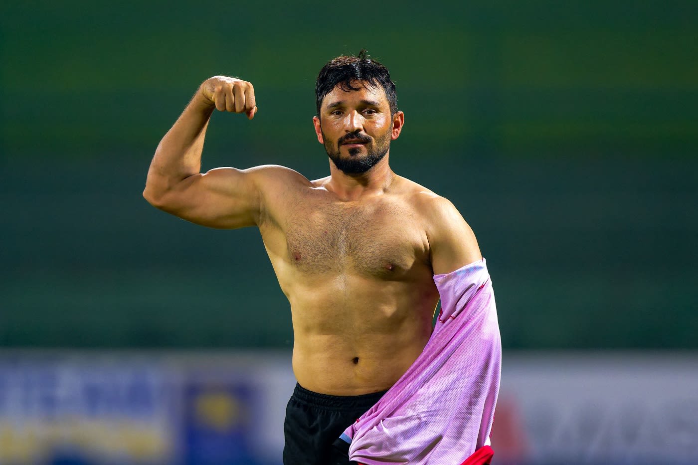 Gulbadin Naib shows off his physique during training | ESPNcricinfo.com