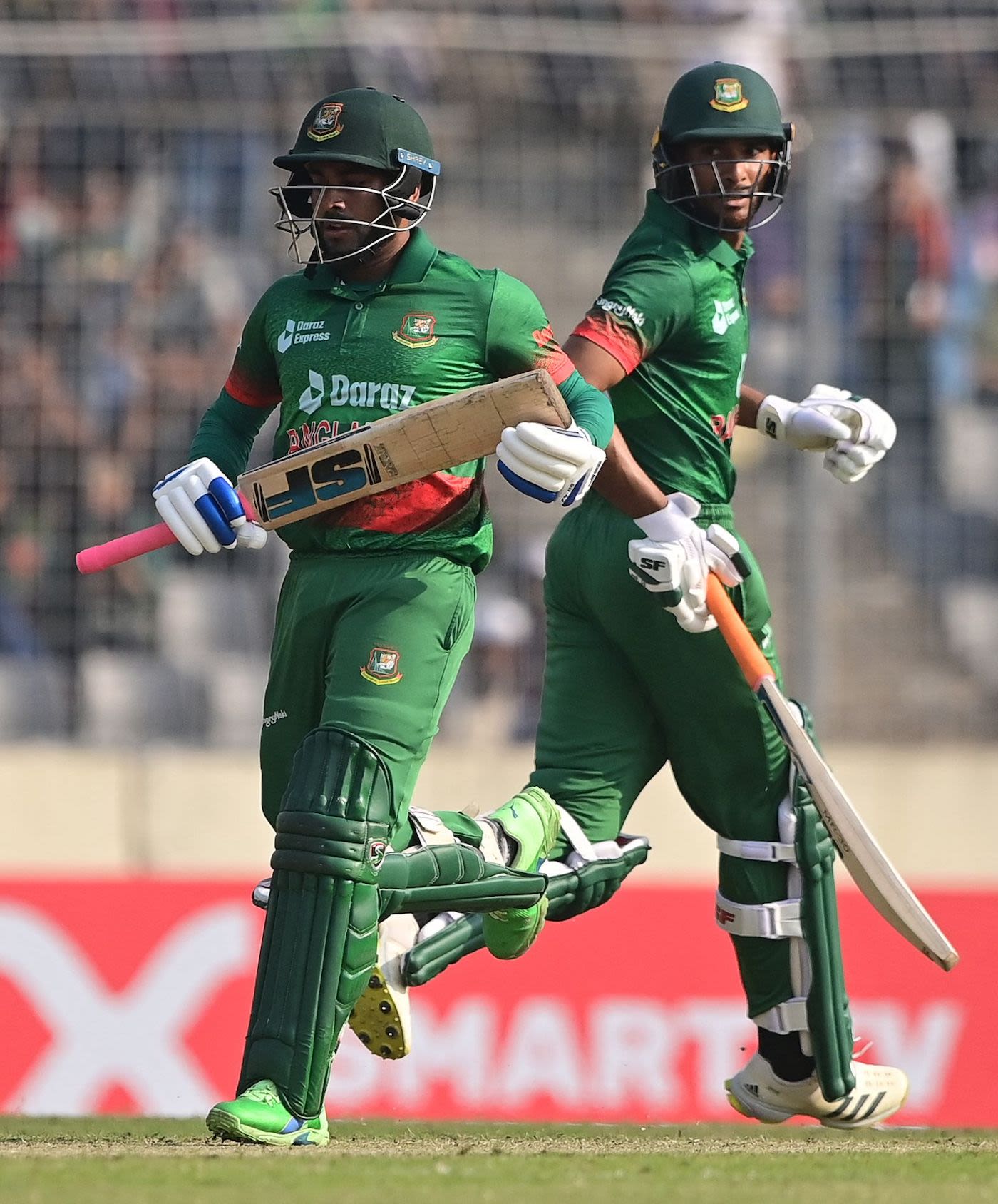 Mehidy Hasan Miraz and Mahmudullah put together a solid seventh-wicket ...