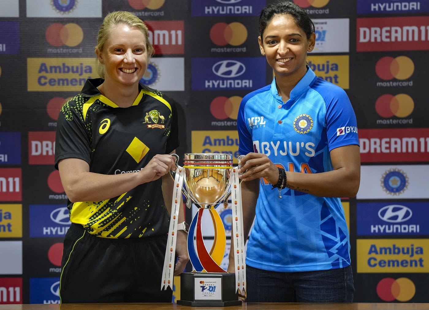Captains Alyssa Healy and Harmanpreet Kaur pose with the women's T20I ...
